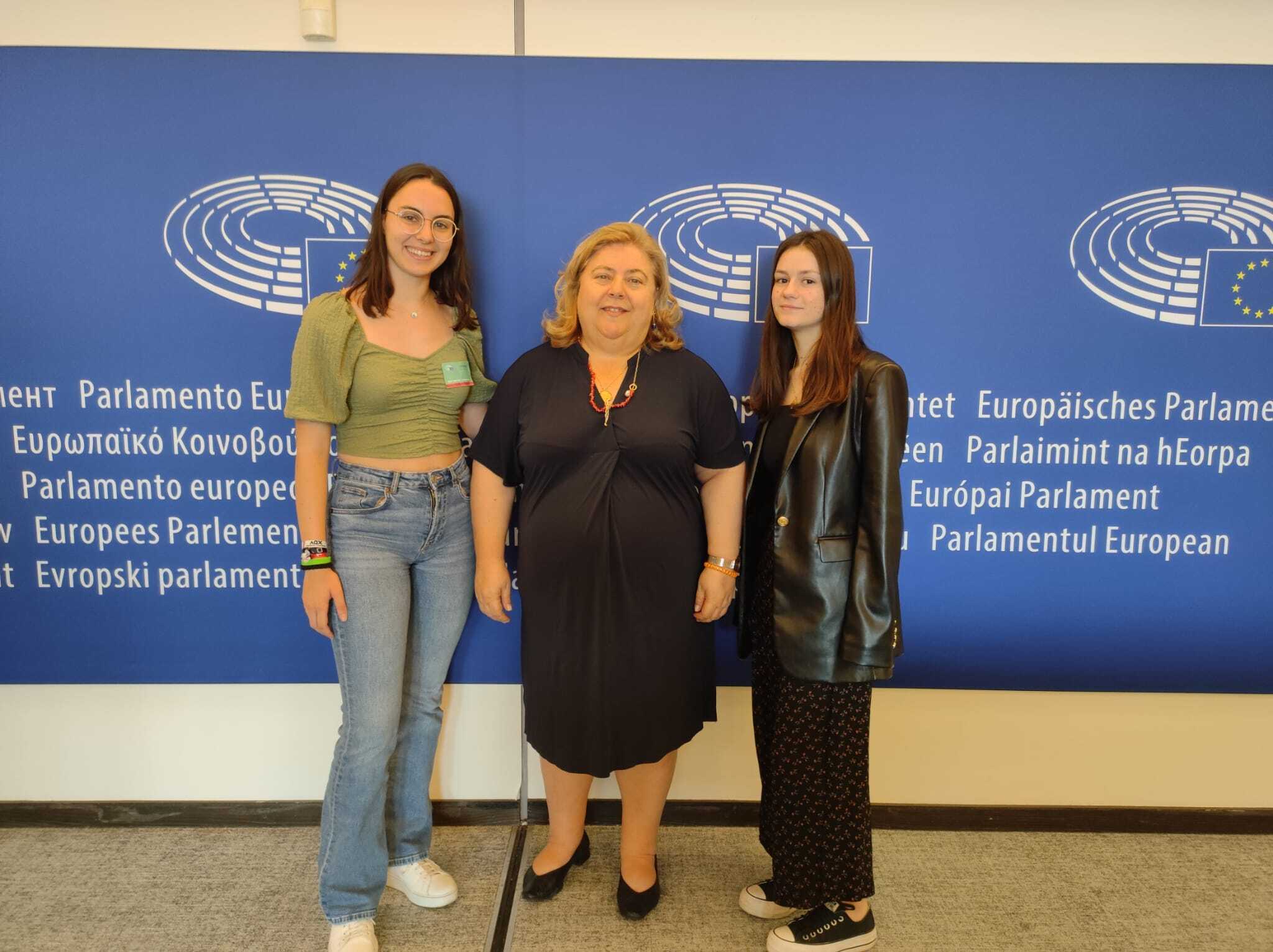 EUCYS 2021 bioeconomy winners visit Brussels with CBE JU | Circular Bio ...